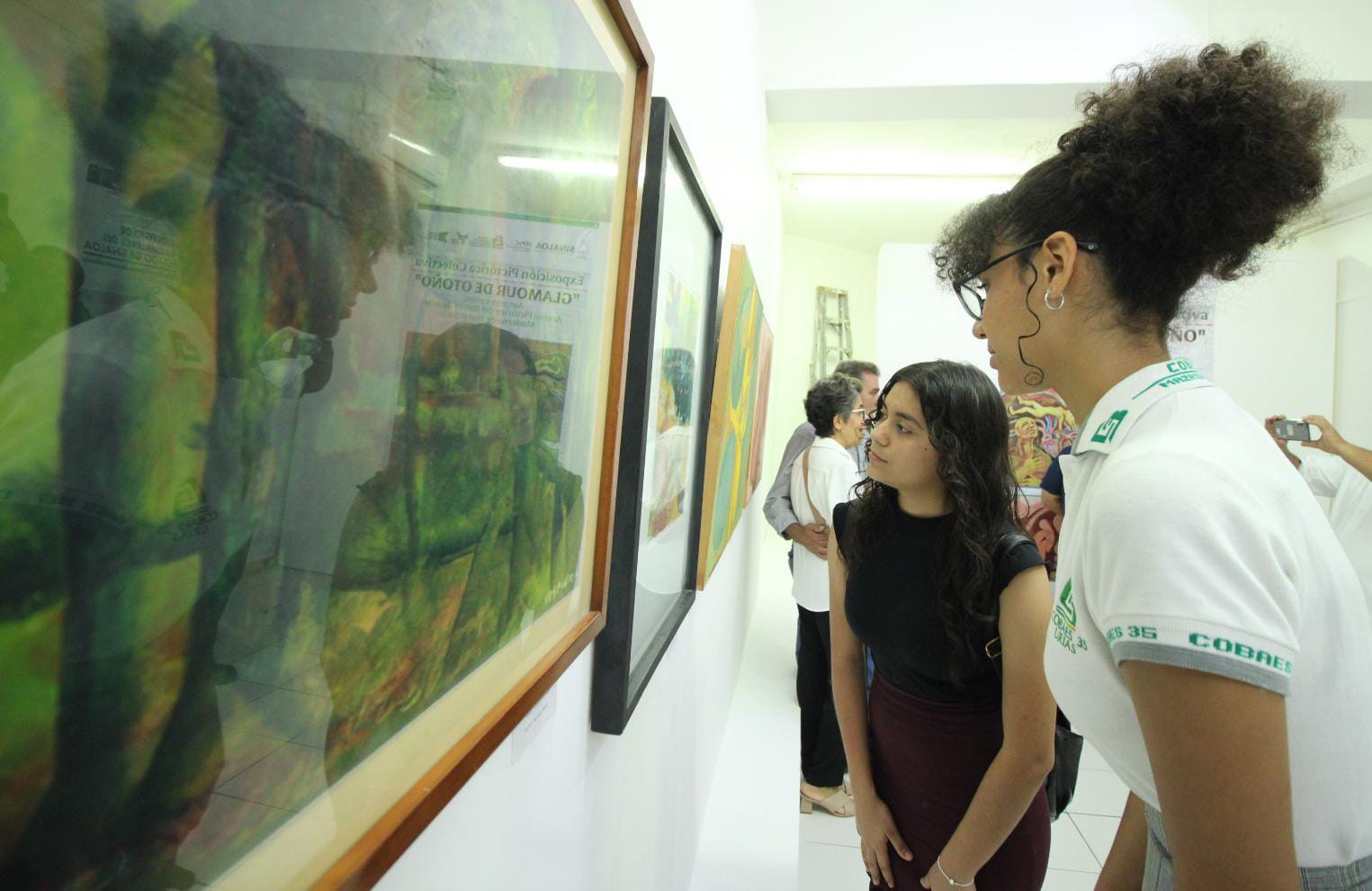 Cobaes reinaugura la Galería Antonio Toledo Corro con exposición ...