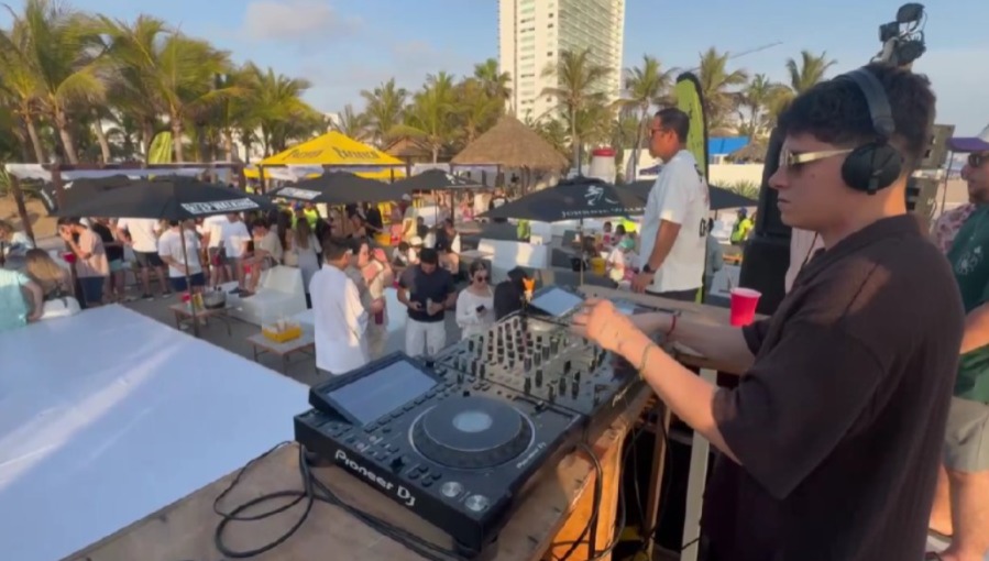 Inicia en Mazatlán la XV edición del Sunset Fest 2025 con la mejor ...